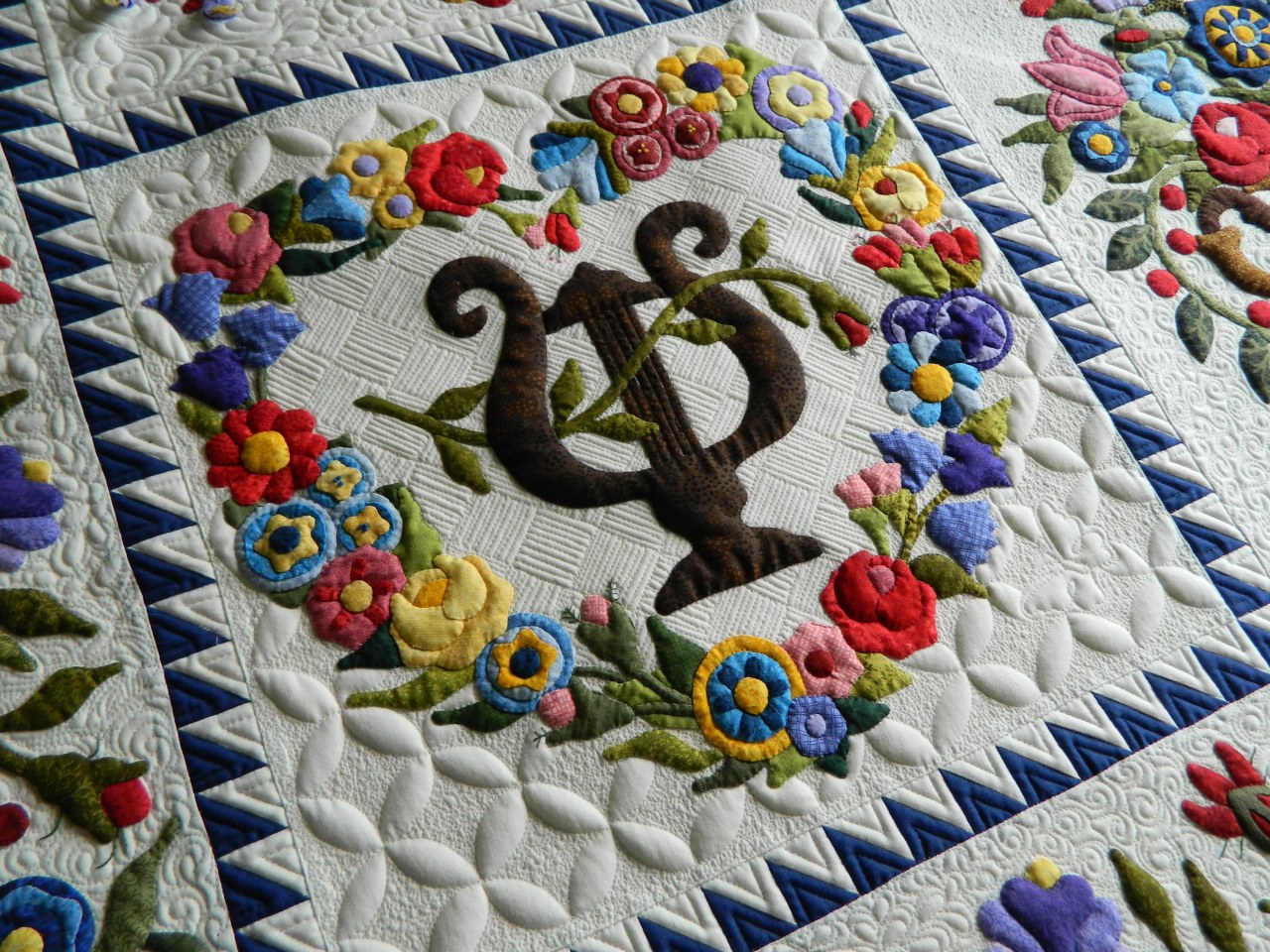 You have to see this! | Simple Bird Applique